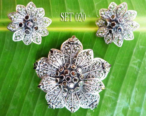 Puri Bali Silver: 1 set perhiasan perak bakar