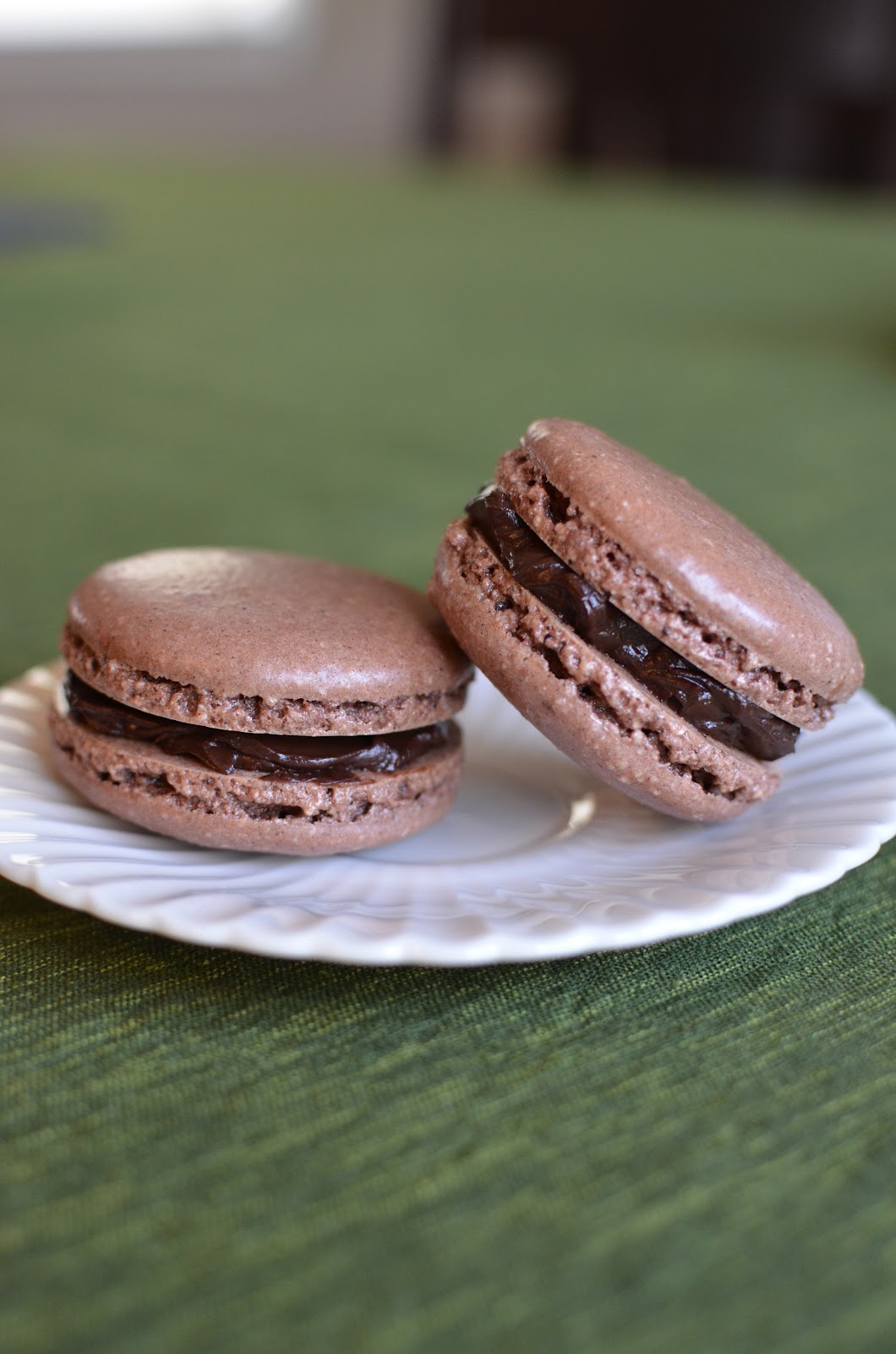 Playing with Flour: Chocolate macarons - the final saga