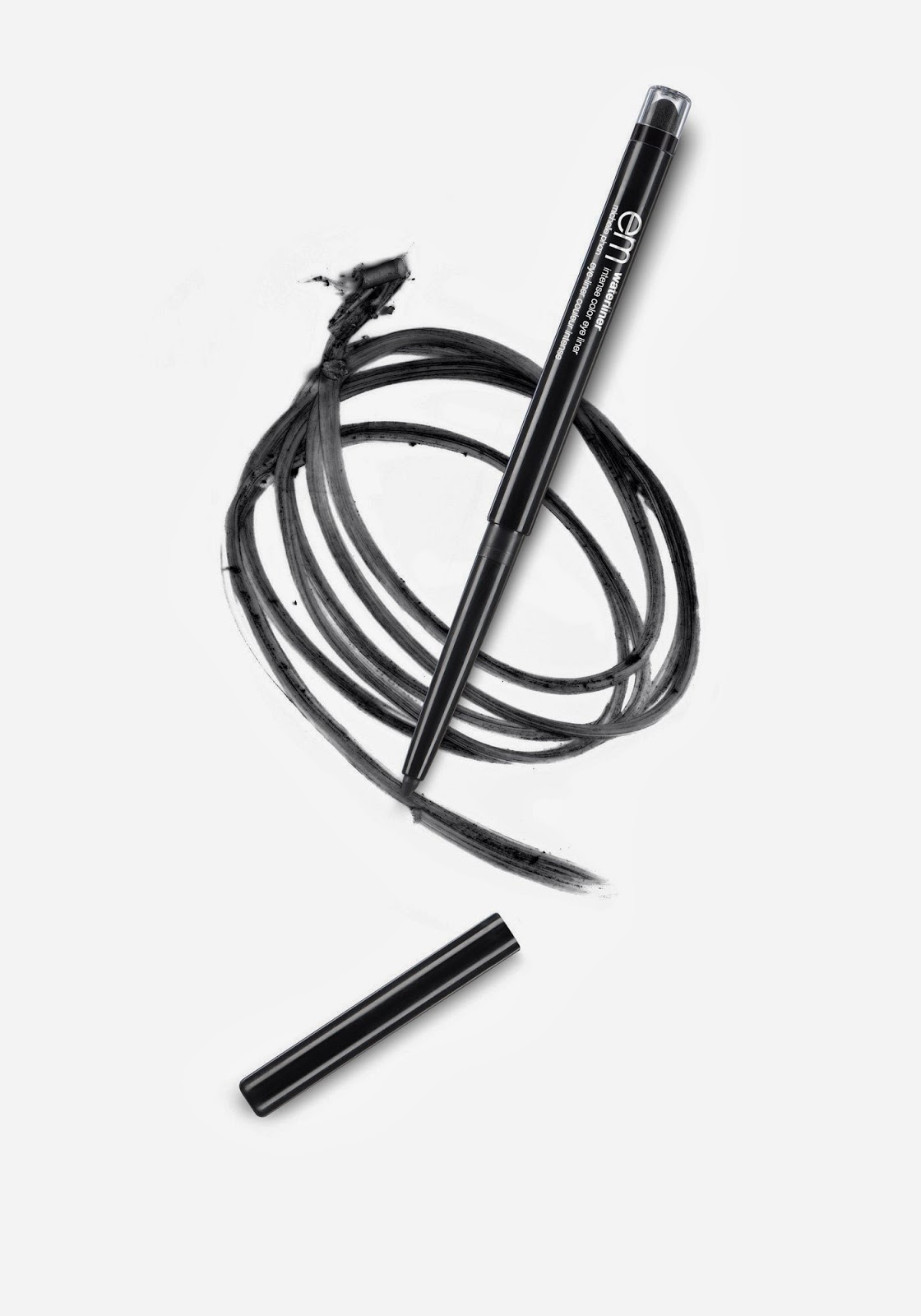 Les eyeliners intenses de Em Cosmetics (marque créée par Michelle Phan ...