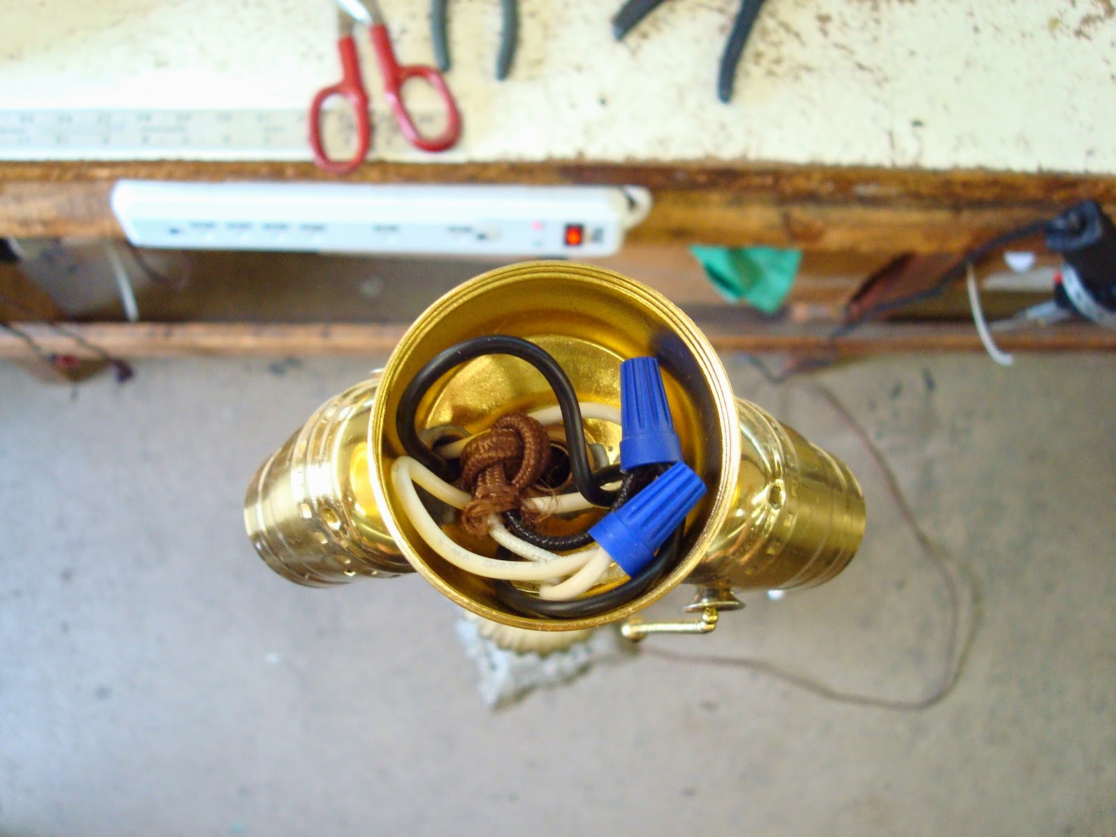 Lamp Parts and Repair | Lamp Doctor: Floor Lamp with Busted Socket ...