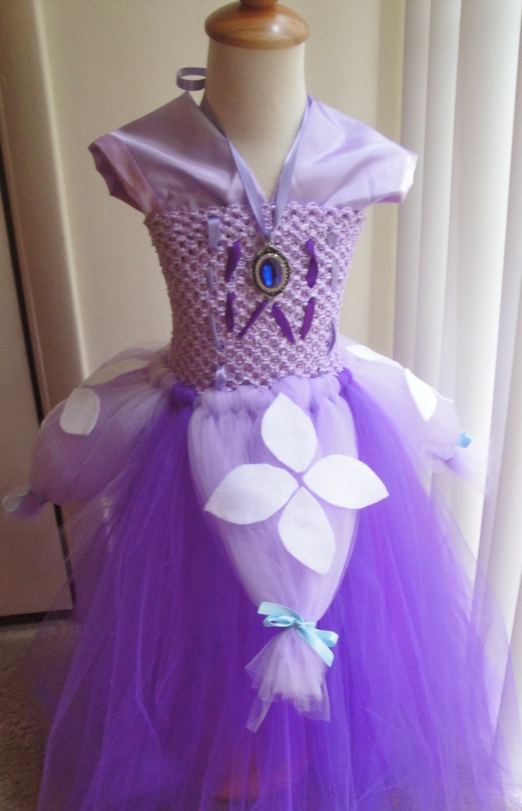 Hollywoodtutu dresses: Sofia the first tutu costume