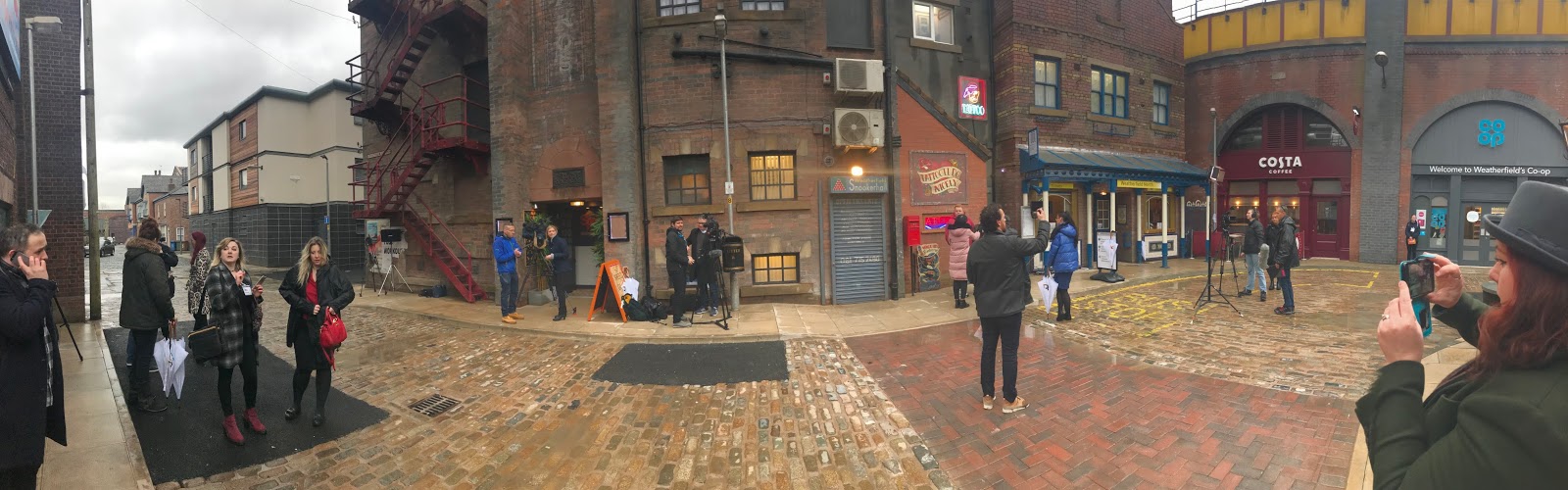 Coronation Street Blog: A Magical Day in Weatherfield