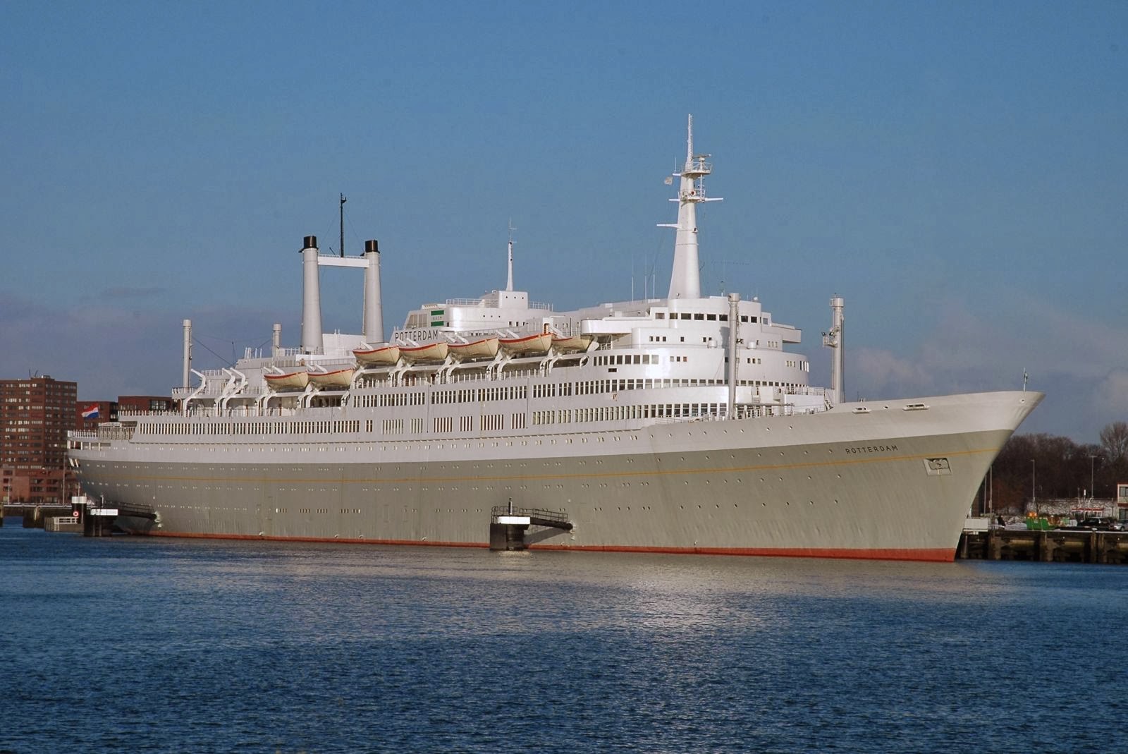 Top 20 navios mais bonitos da história