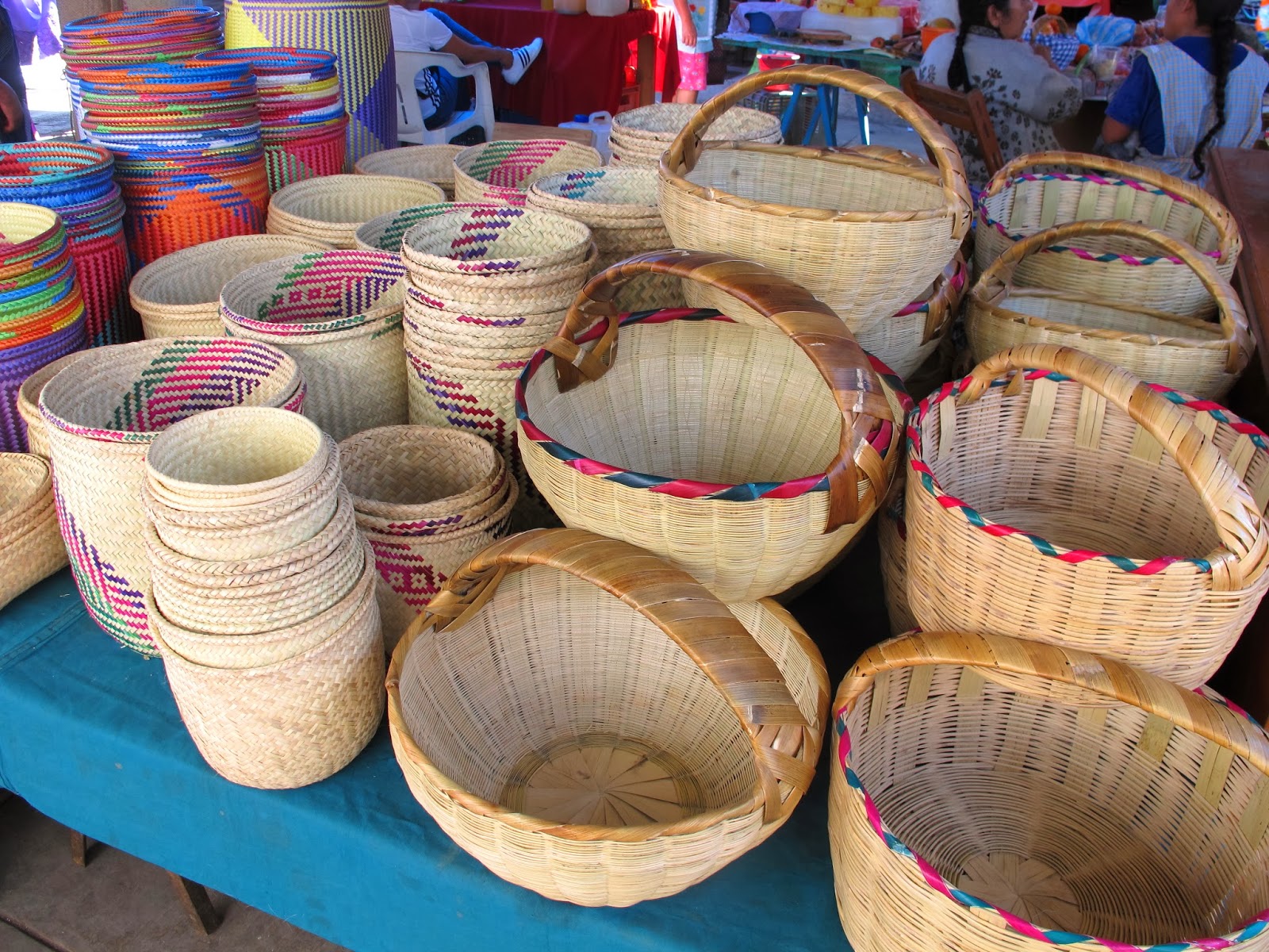 Robin Talks, Cooks and Travels: Basketry, Cesteria, A beautiful craft ...