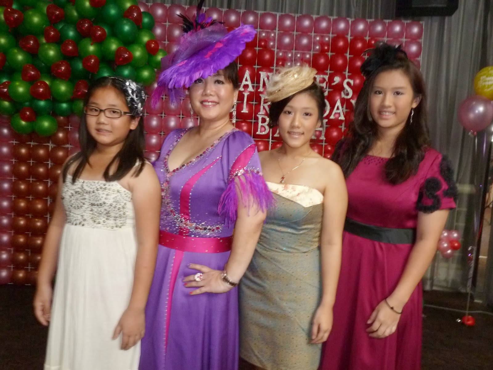 Kee Hua Chee Live!: ANGIE LIM CELEBRATES HER 50TH BIRTHDAY AT KECHARA ...