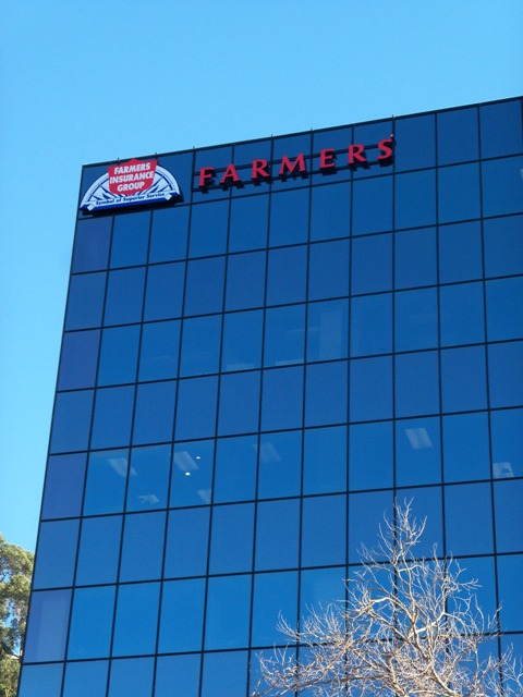 Insurance In San Diego: Newest Farmers Insurance Commercial: Up on the Roof