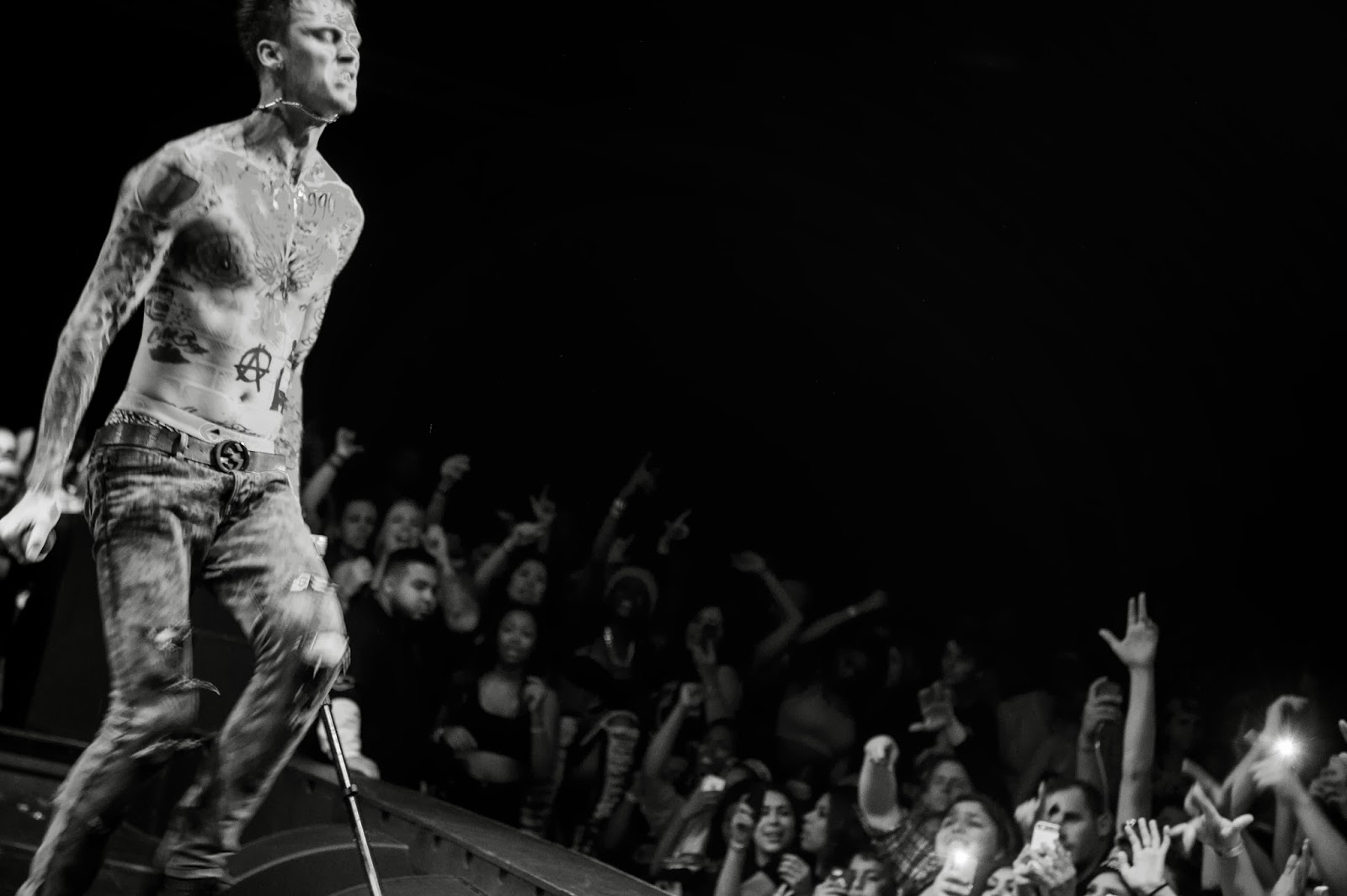 Sidewayz Fun: MGK in Santa Ana