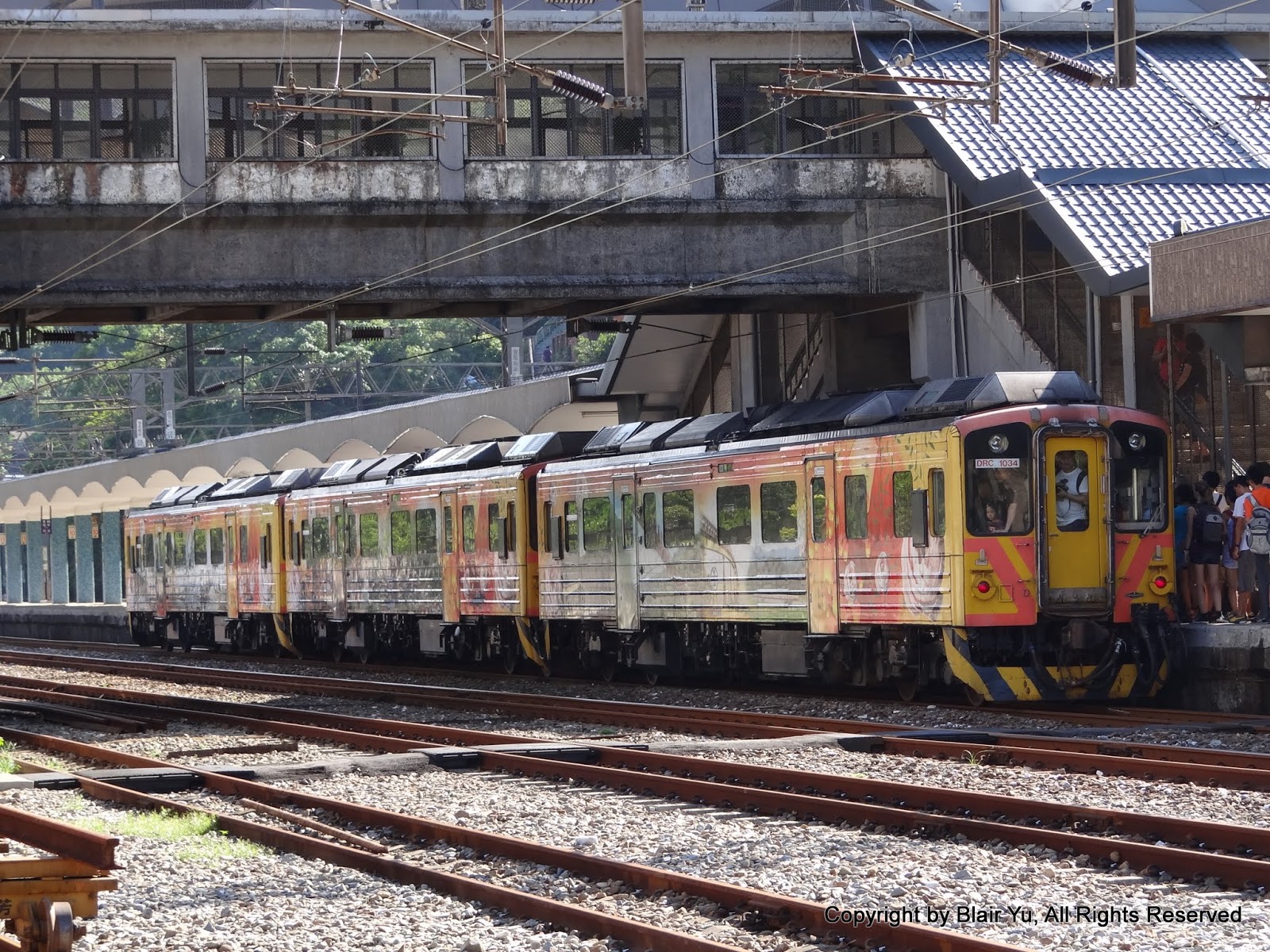 Blair's 鐵道攝影: DRC1000型平溪線彩繪列車