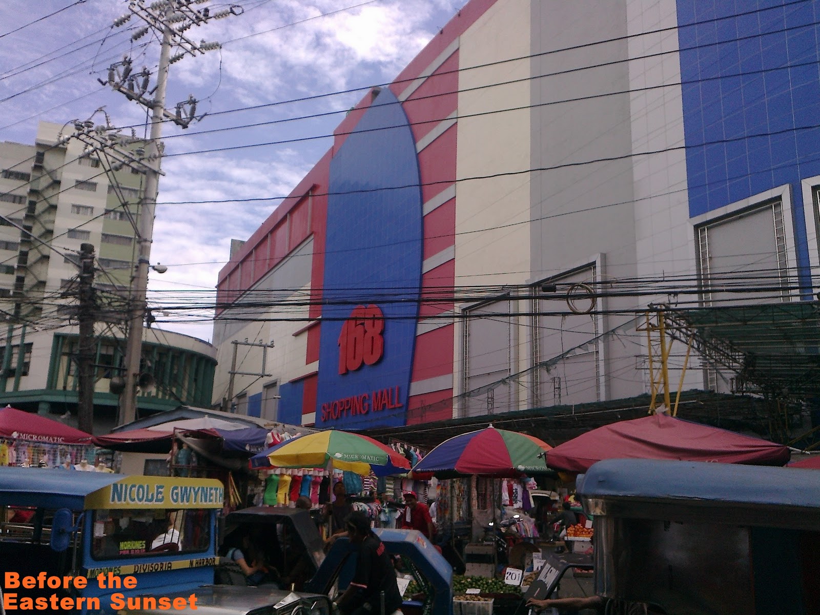 Christmas Shopping at Divisoria |Filipino Sojourner