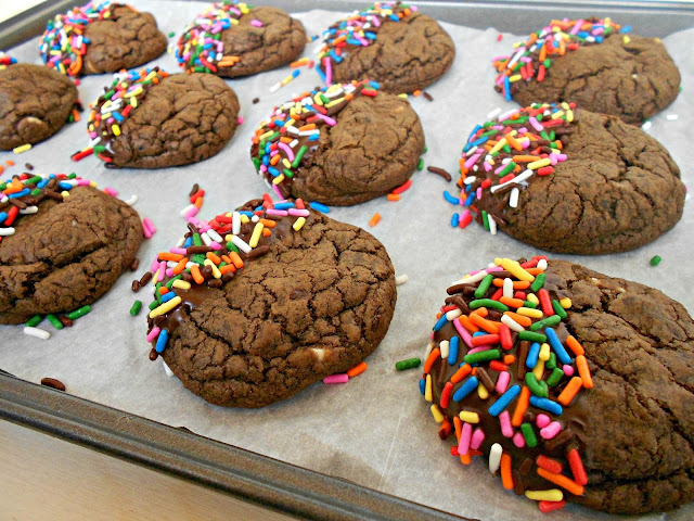 Sugarly Ever After: Chocolate Junk Cookies