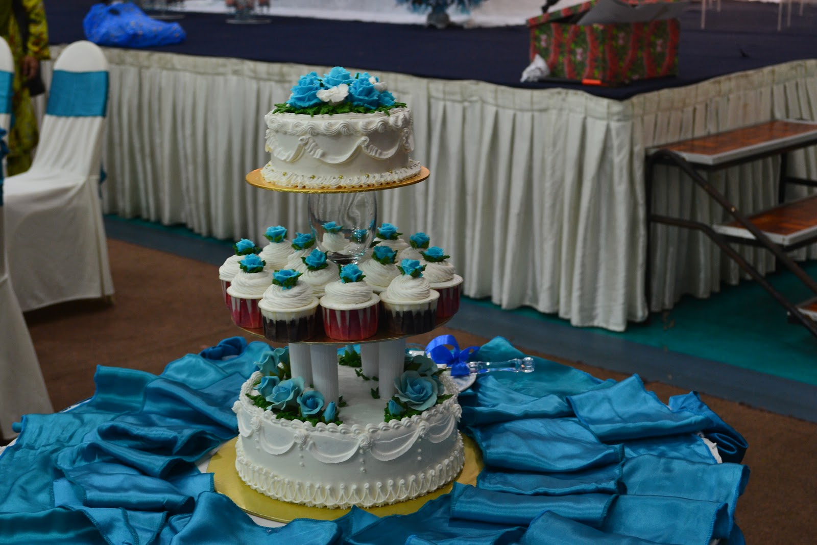 DASH BUTTERCREAM (DBC)...: 3-tier wedding cake