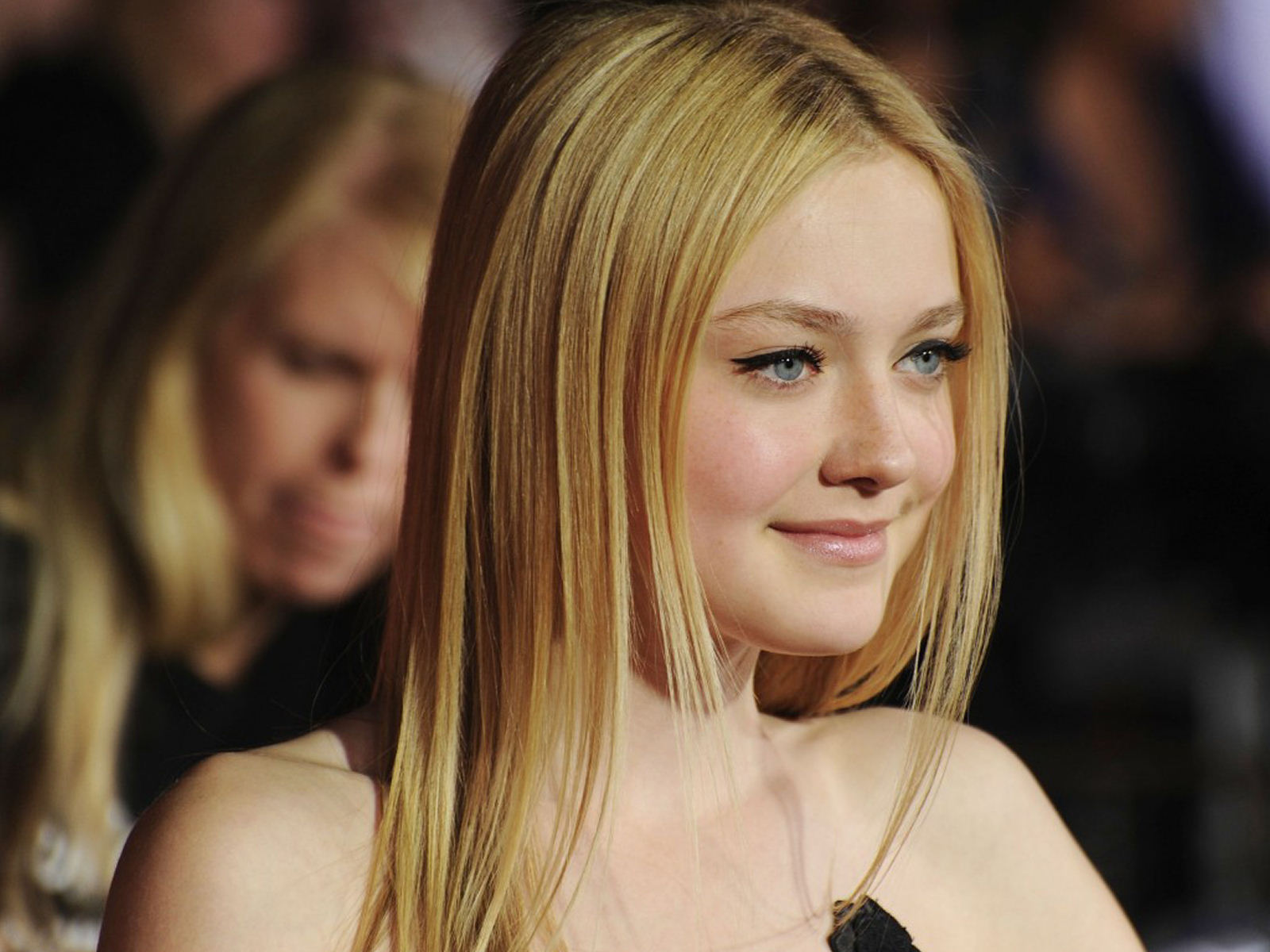 Dakota Fanning Wallpapers - Picture