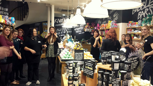 Lush Brighton - Blogger Lock-in! - Fizzy Peaches Blog