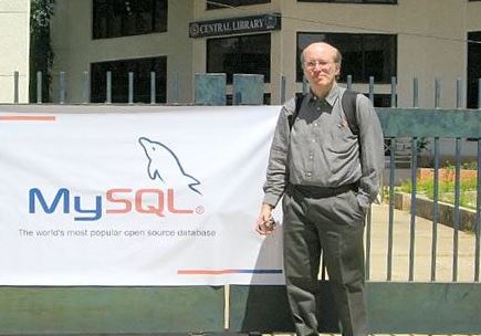 Memahami Pengertian dan Sejarah Database Server Untuk Pemula