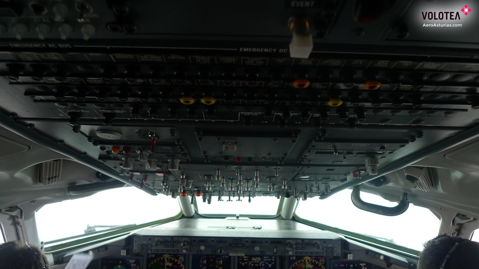 VUELO INAUGURAL VALENCIA - ASTURIAS de Volotea | AeroAsturias