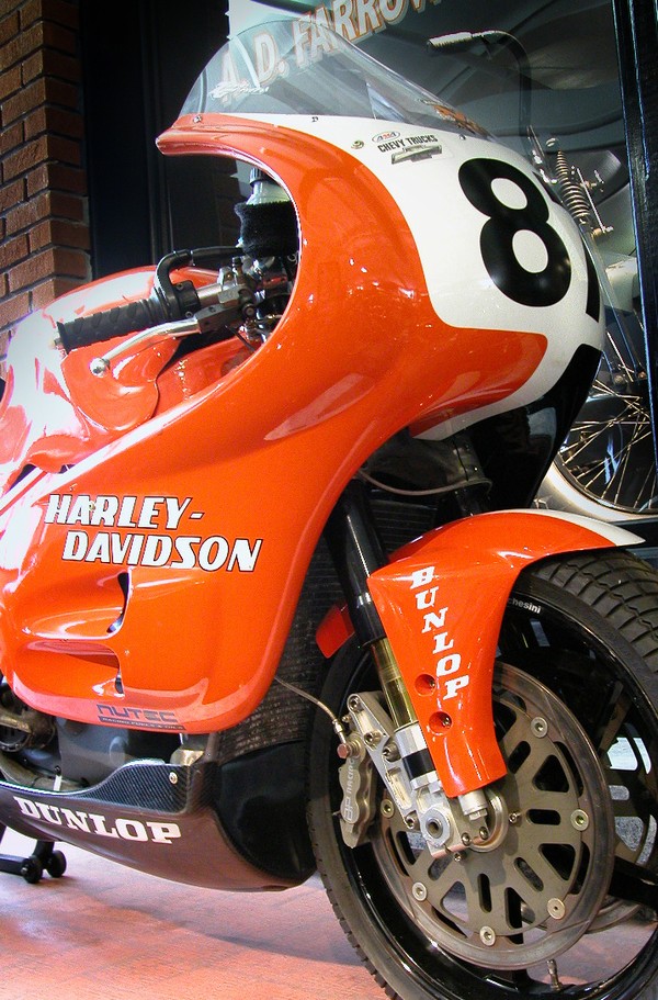 Harley Davidson VR 1000 - Lsr Bikes