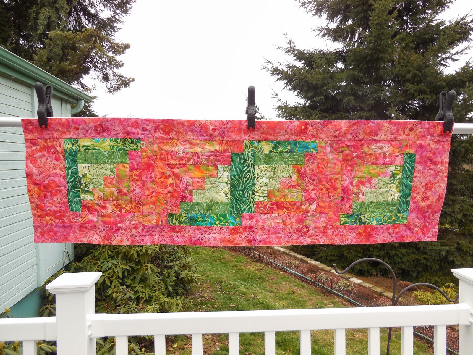 Quilting at Mistletoe Hollow: Jordan Fabrics Patchwork Table Runner