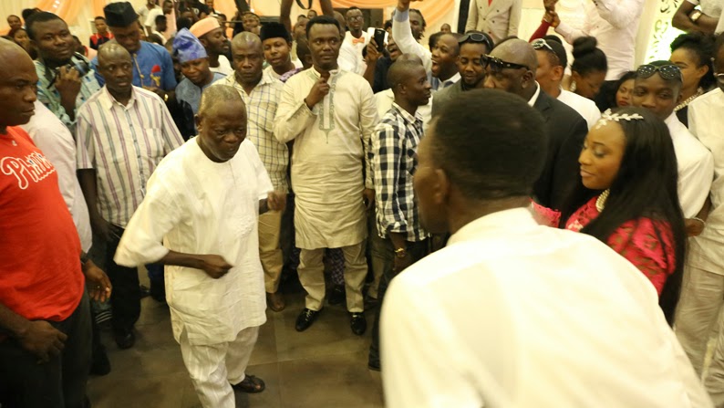 Official photos from comedian Maleke's wedding