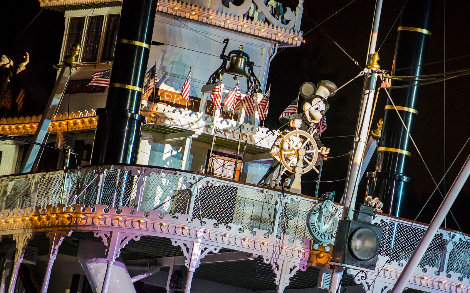 A Steamboat Fantasmic