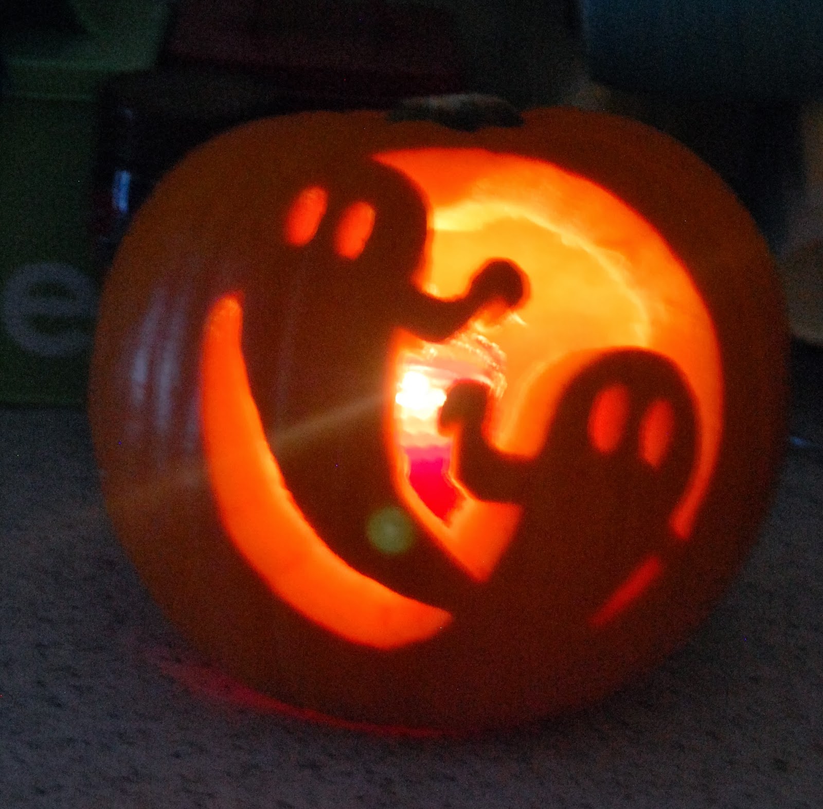 Waitrose Pumpkin Carving Kit Review - My Three and Me