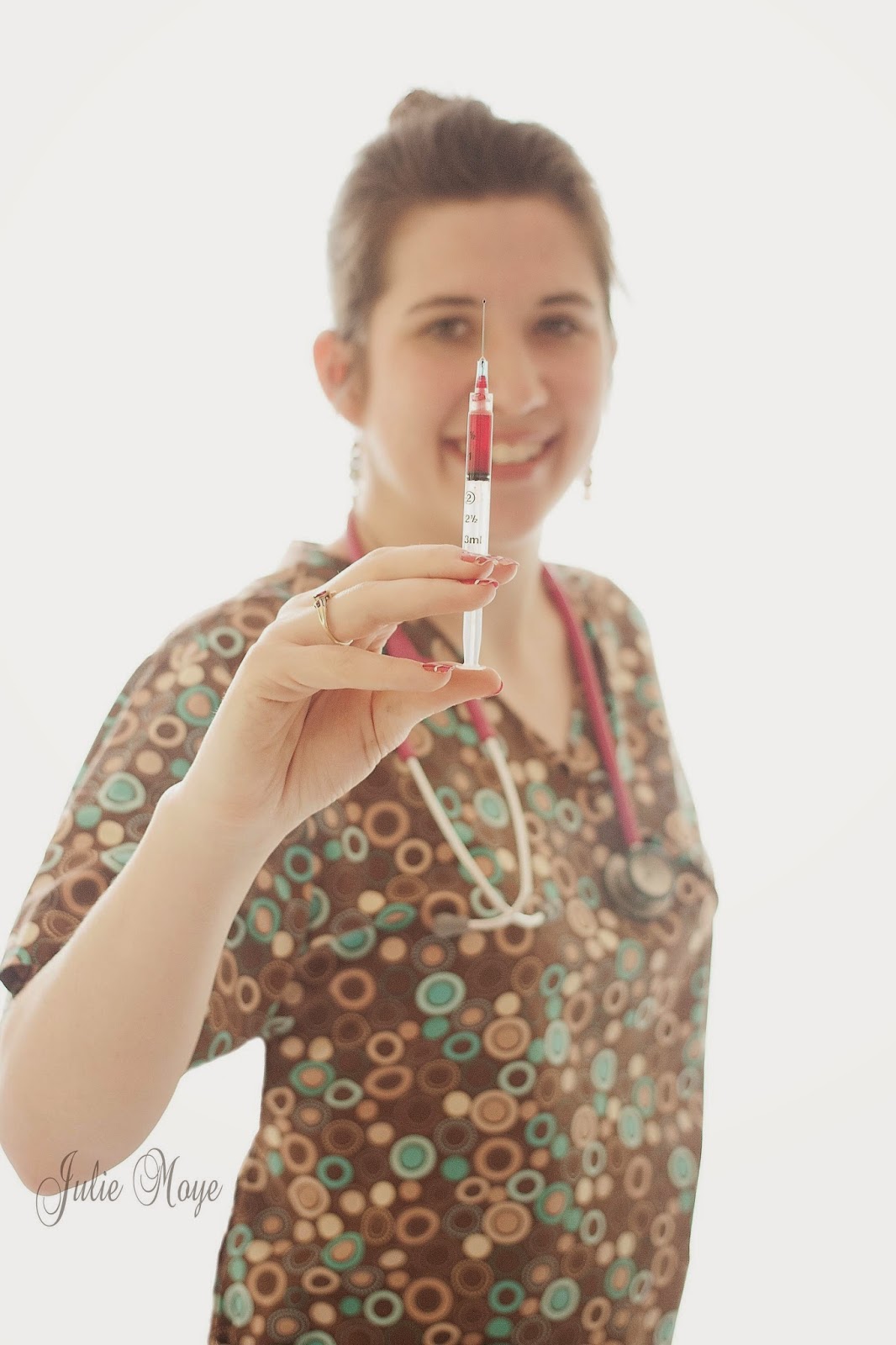 Julie Moye Photography: Phlebotomy Graduate