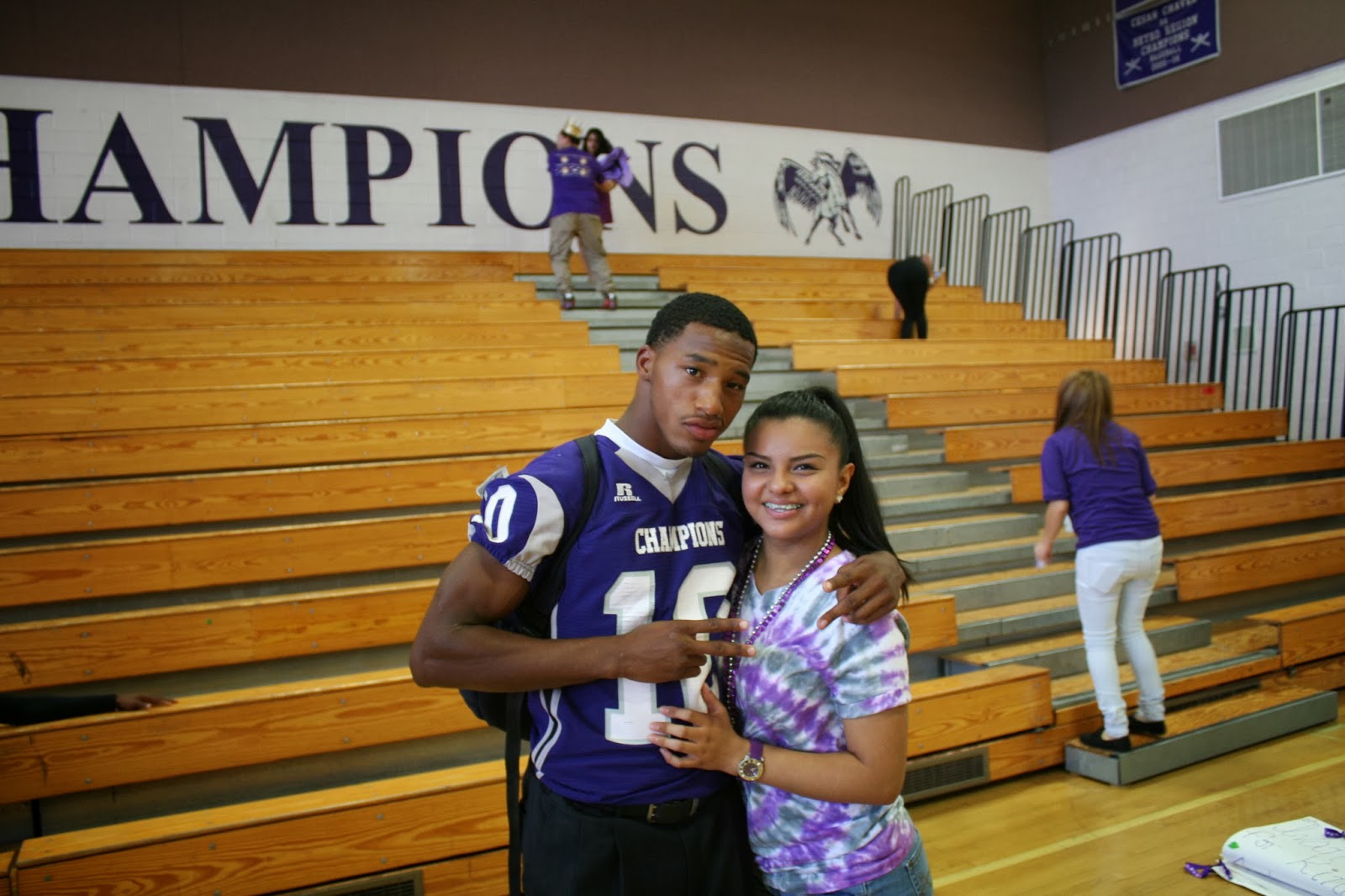 Chavez Yearbook 2015-16: Pep Rally