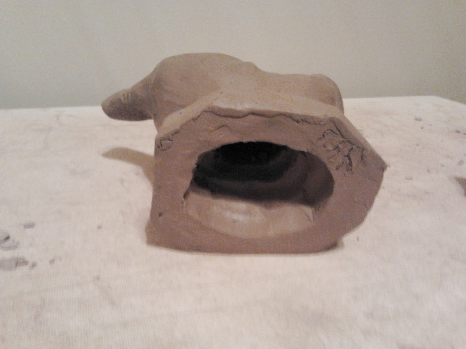 Clayzee: Hand Sculpture (Ring Holder)