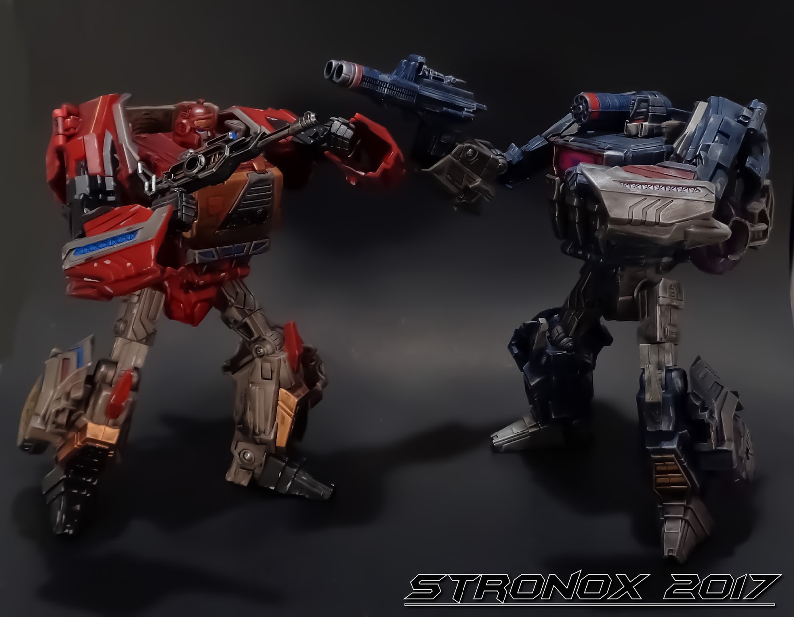 Stronox Custom Figures: Transformers: Soundwave
