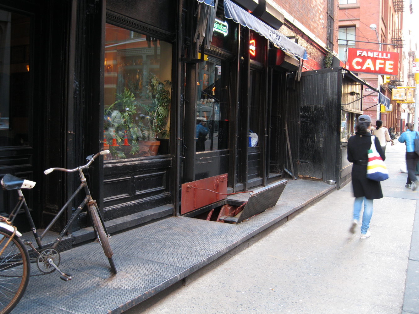 Mitch Broder's Vintage New York: Fanelli Café: Can a 164-Year-Old New ...