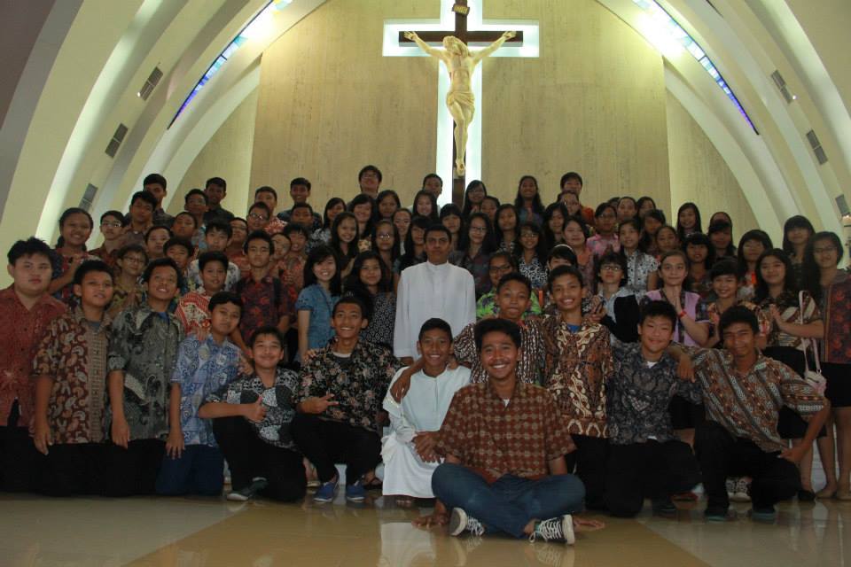Misdinar Santo Albertus - Harapan Indah: Pelantikan Misdinar St.Albertus
