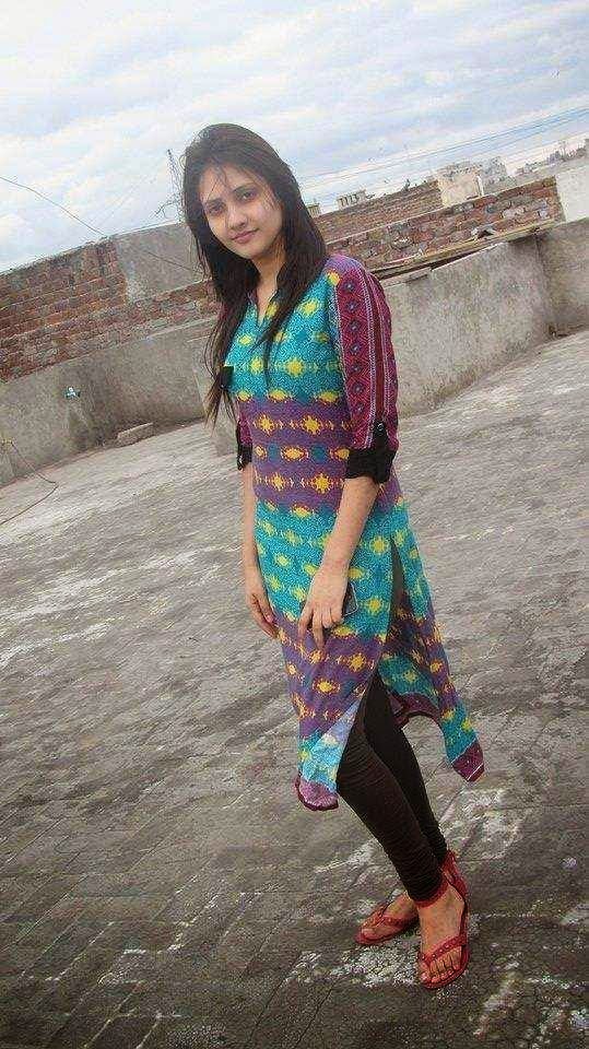 Meet Hot Call Girls And Auntys Available In Allover Gujarat 917506762465 Ajay High Profie Call