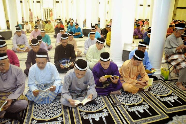 Majlis tahlil sempena kemangkatan YMM Tengku Ampuan Intan Zaharah D.K ...