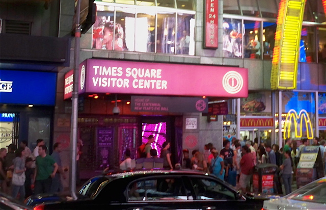 The Hopeful Traveler: Times Square Visitor Center