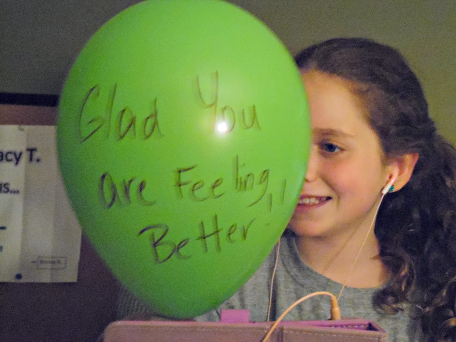 Share Some Smiles: #HappinessFloats with Fun Balloon Messages