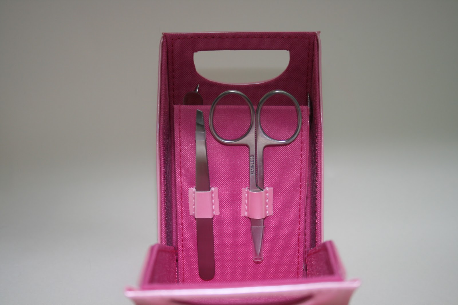 Japonesque Pink Manicure Set - Beauty Geek
