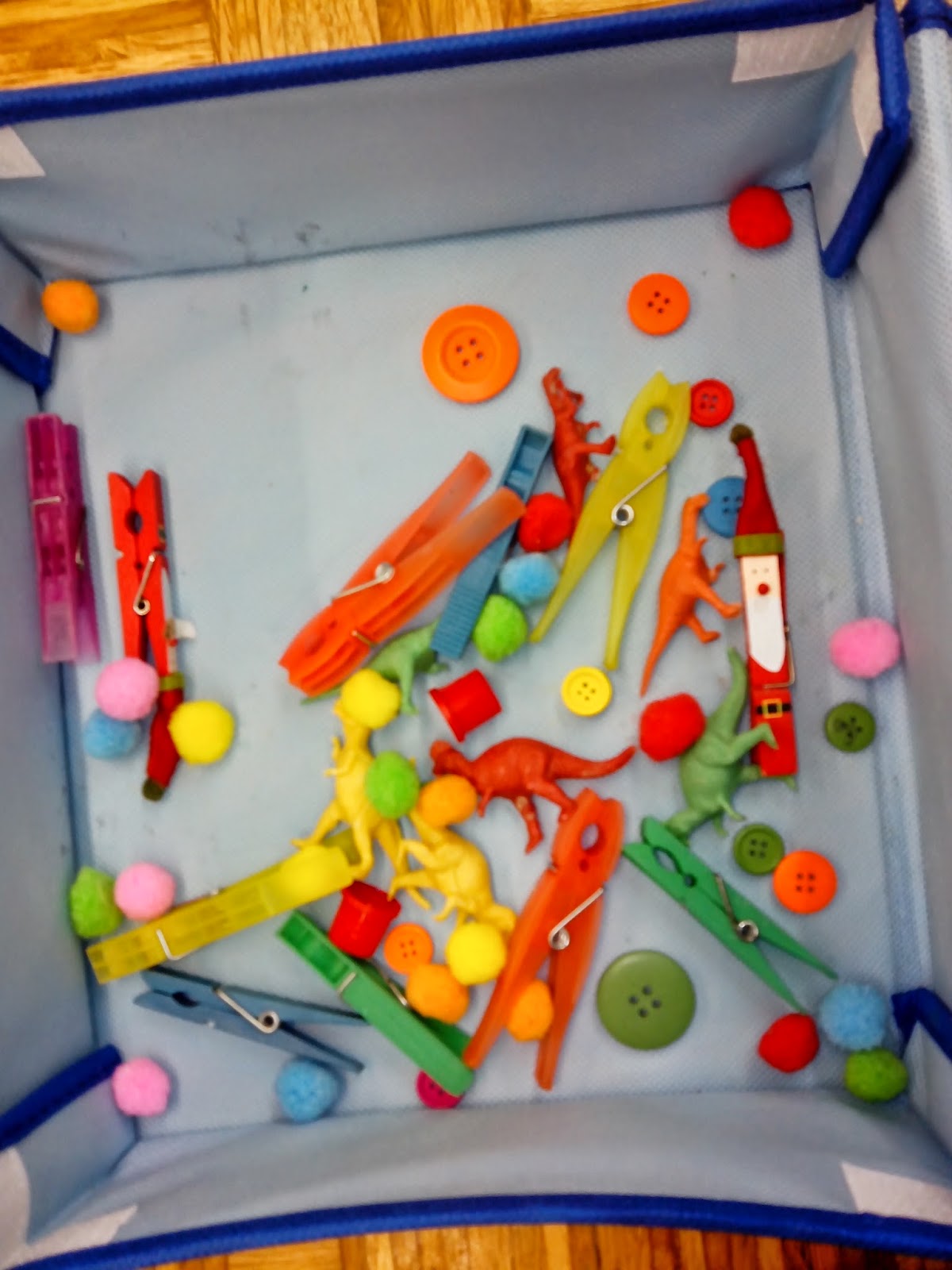 Cuéntanos, ¿qué pasa Tomasa?: JUEGOS DE LOS COLORES