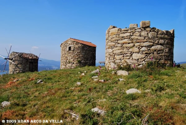 XOAN ARCO DA VELLA: OS MUIÑOS EN GALICIA