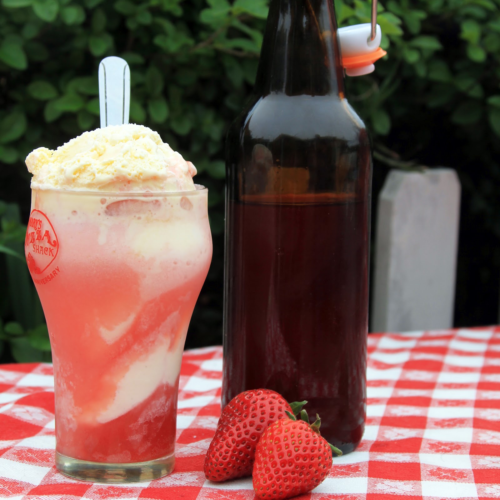 Wildness: Strawberry Soda, the homemade lacto-fermented way!
