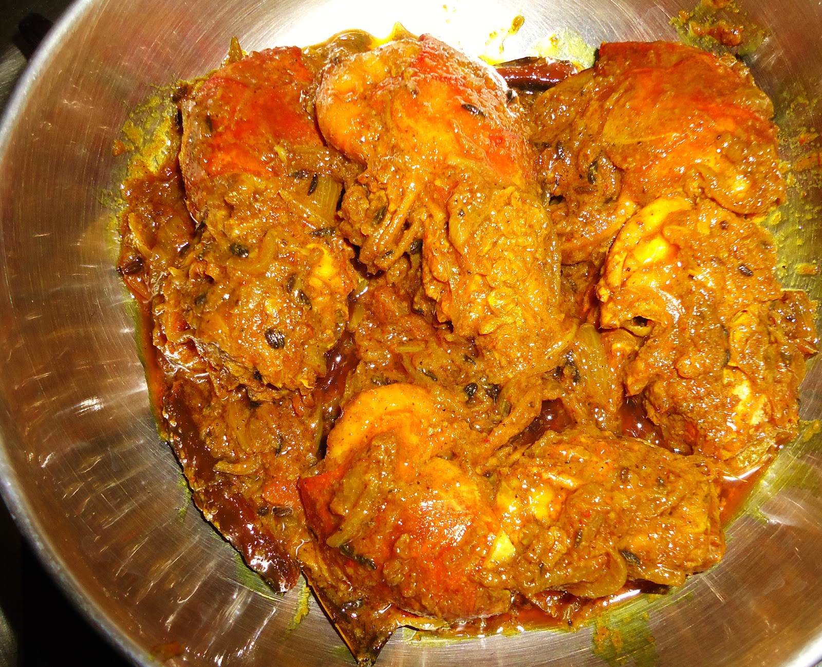 Foodie's Adda: Yum Yum Golda Chingri (Prawn Dopiaza)