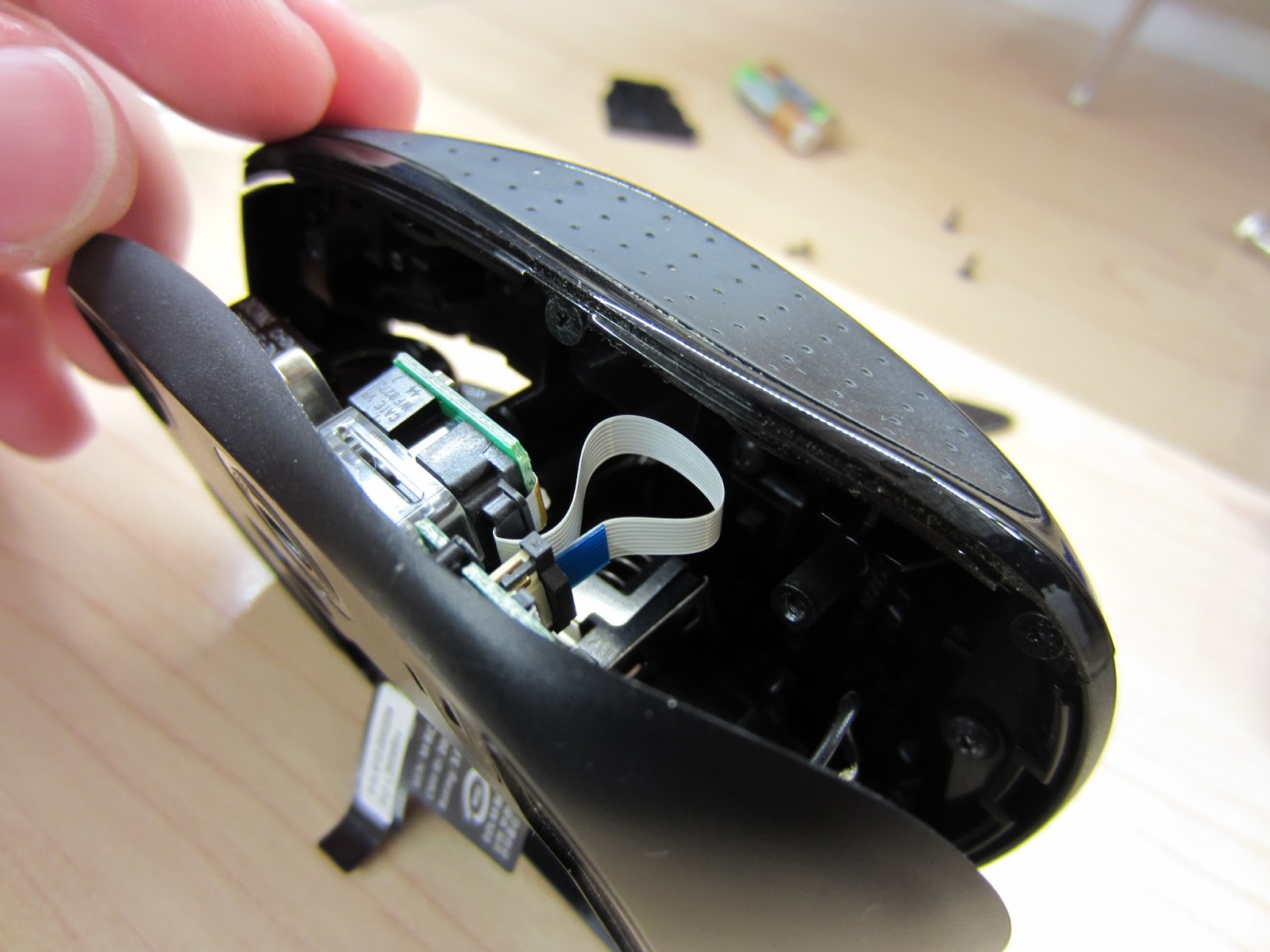 The Modern Toolbox: Fixing a mouse click switch (Right click on a ...