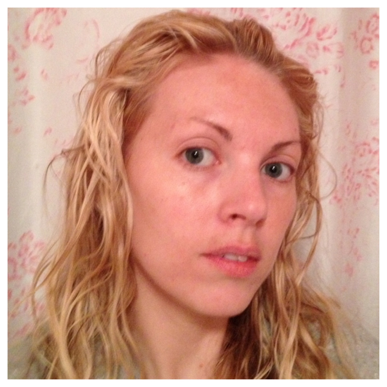 SAM SCHUERMAN: Maskeraide I DON'T WANT TO GROW UP Sheet Mask Review!