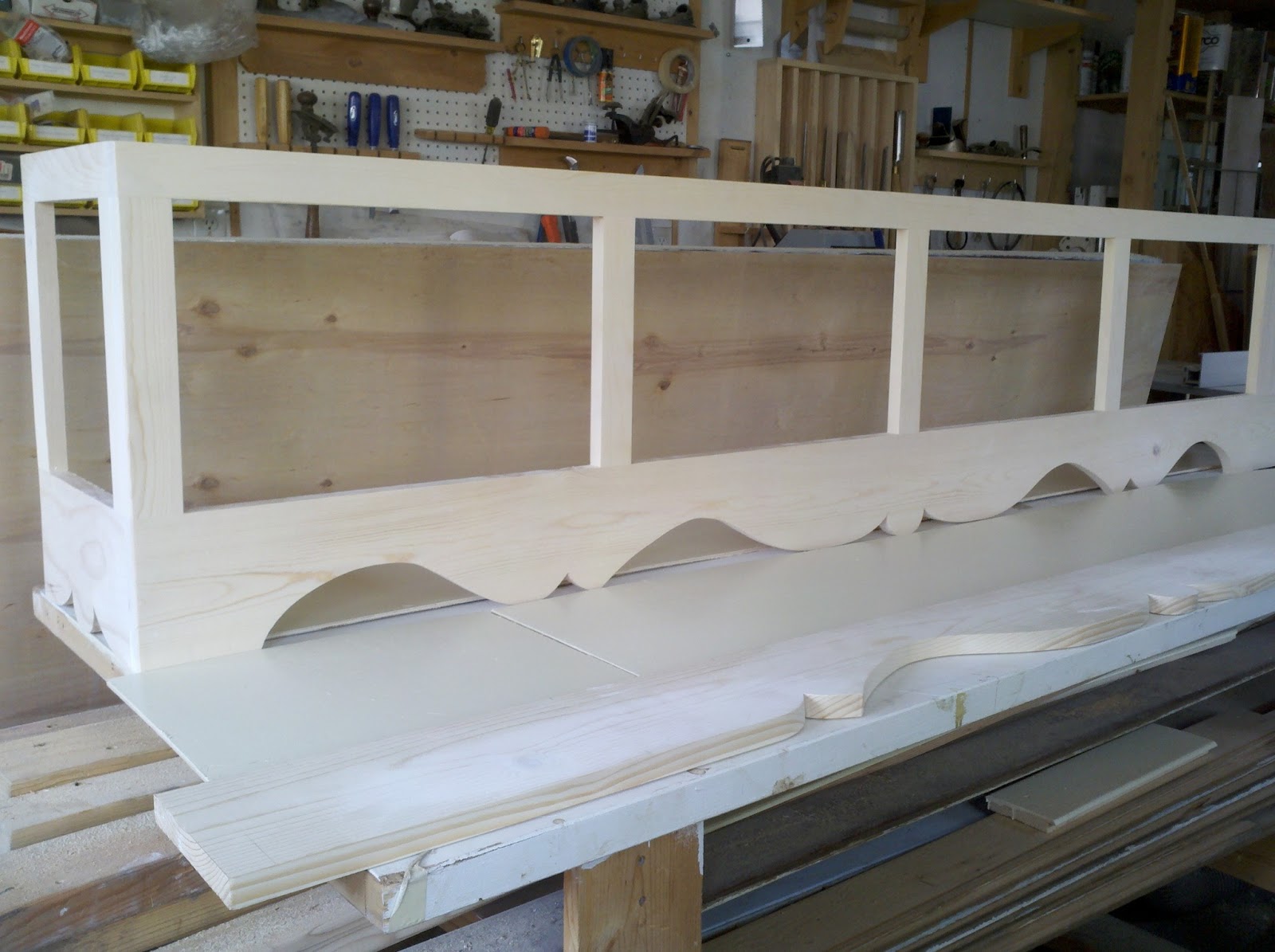 The Toaster Camper: Carpentry: new framing and cabinet faces