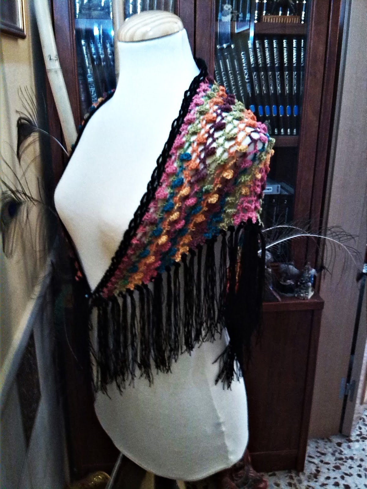 CROCHET Y PUNTO JUDITH: chal multicolor