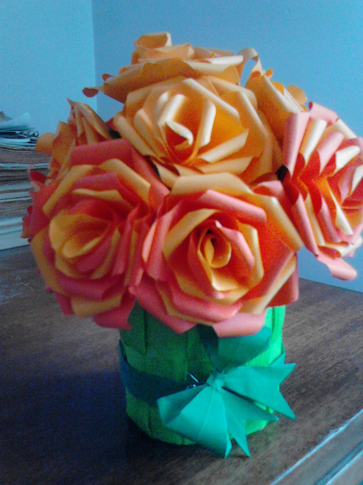 Floraria handmade ... cu flori din hartie: 4 . Aranjamente flori