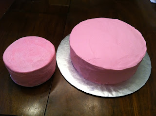 The Iced Queen: How to Stack Cakes