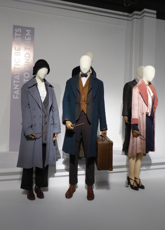 Hollywood Movie Costumes and Props: Oscar-winning Fantastic Beasts and ...