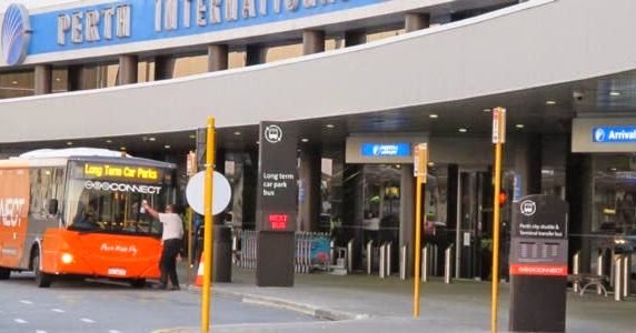 Ziarah Perth: Airport Shuttle Bus - CONNECT