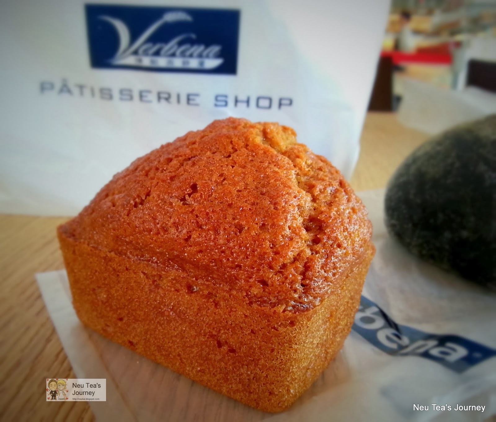 Neu Tea's Journey: Trying out new bread from Verbena Bakery in Kulai