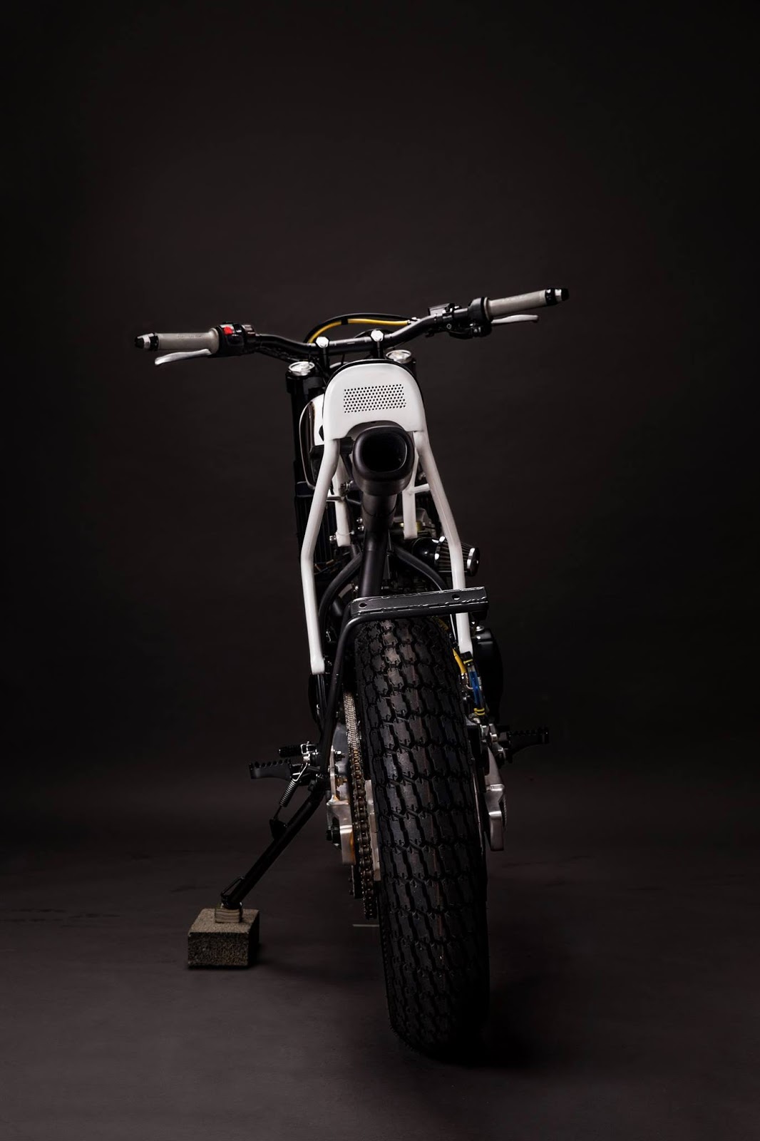 SM250 custom | Impossible Project Motors - RocketGarage - Cafe Racer ...