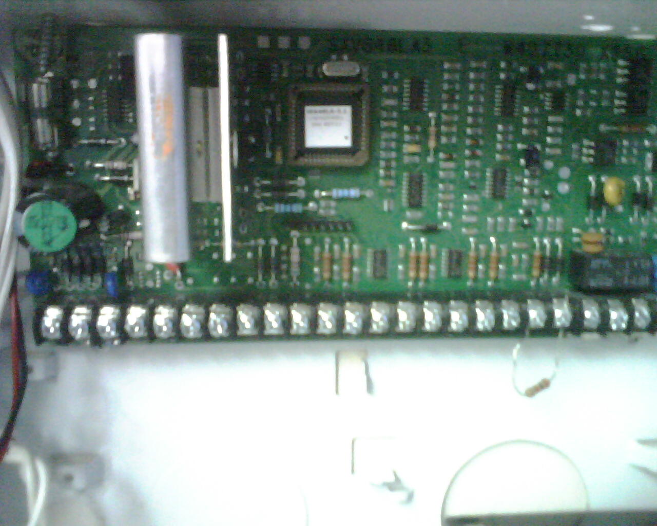 VISTA 48 ~ Todo sobre Alarmas